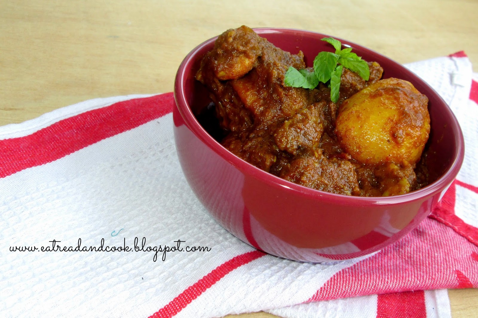 Kasha Mangsho / Mutton Kasha / Bengali Style Dry Mutton Curry