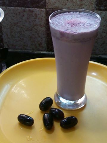 Indian Food Express: Summer special cooldrink Grape milkshake
