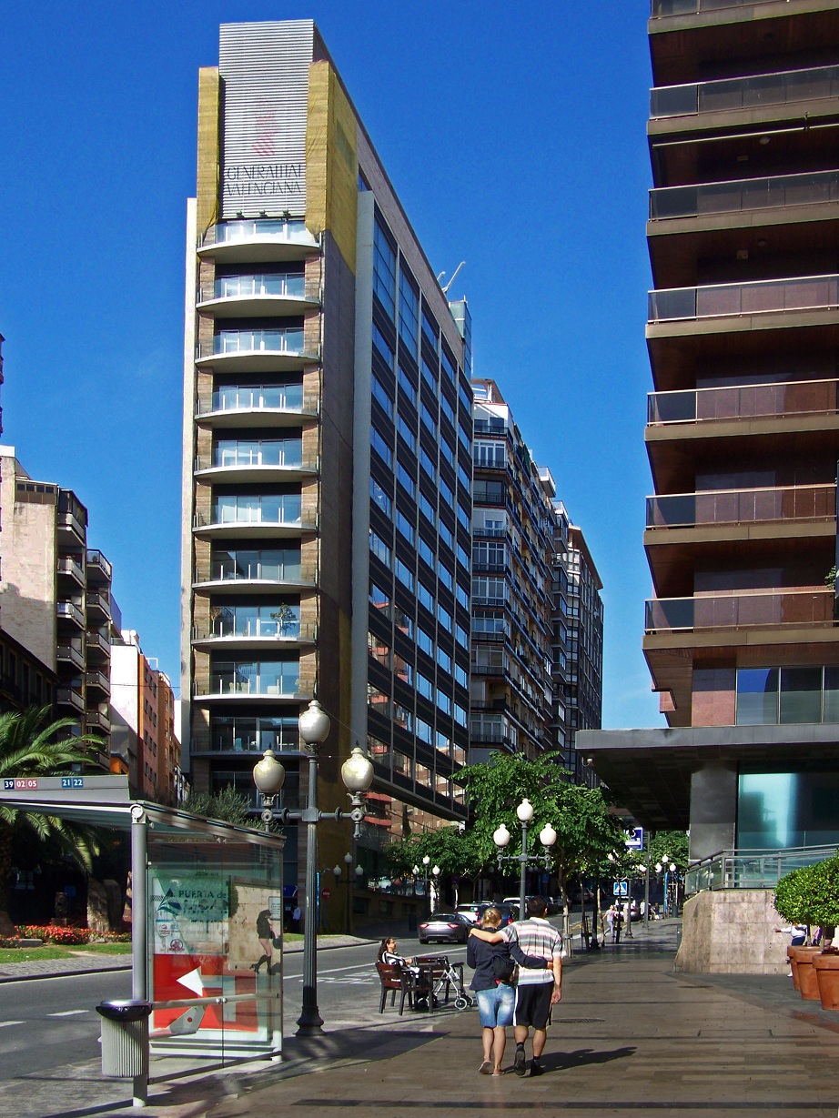 Alacantí de profit: LA CASA MANERO