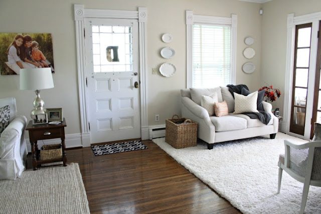 Little Farmstead: An 1890 Farmhouse Tour (Love of Home)