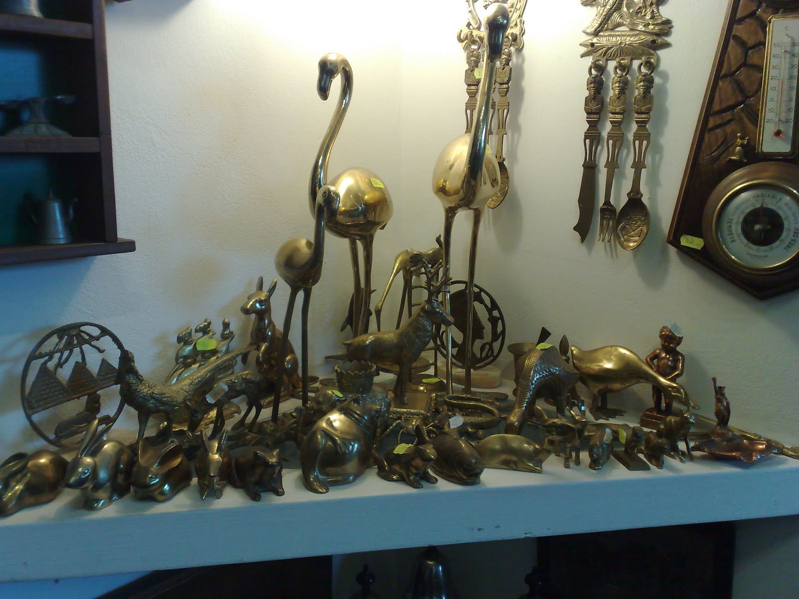 Mobila Second Hand: Obiecte decorative vintage