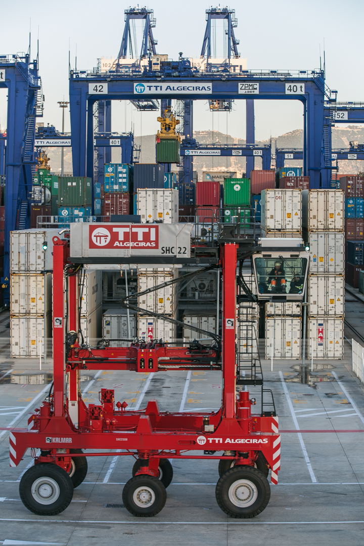 Logistica Portuária: TTI Algeciras primeiro Terminal semi automatizado ...