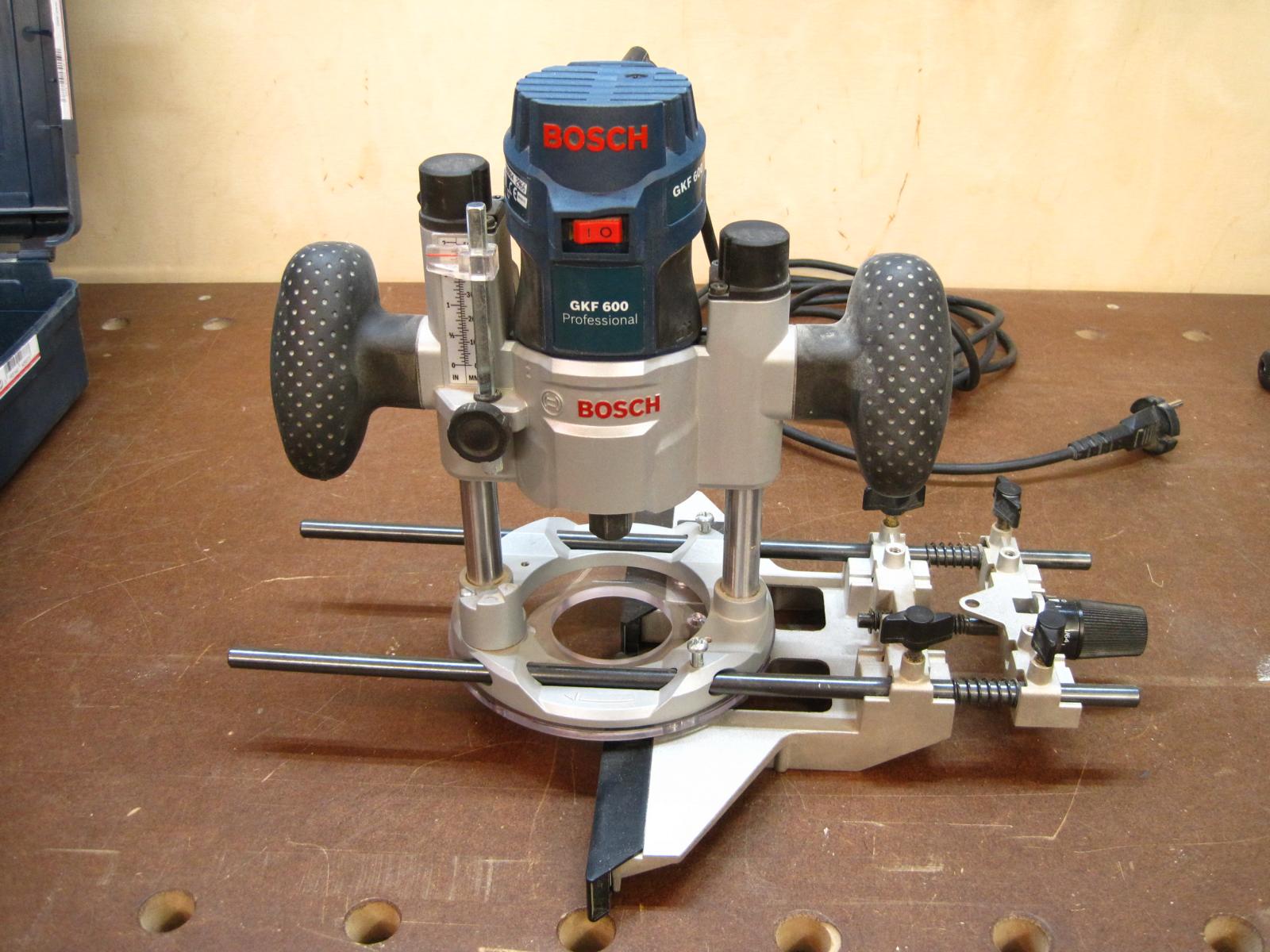 Basti´s Holzpage: Bosch GKF 600 Kantenfräse