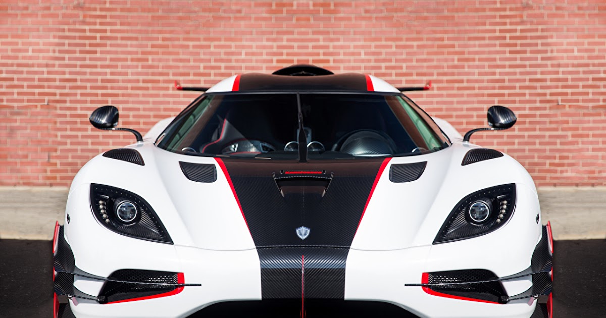 Koenigsegg Agera wallpaper H.D,with Information