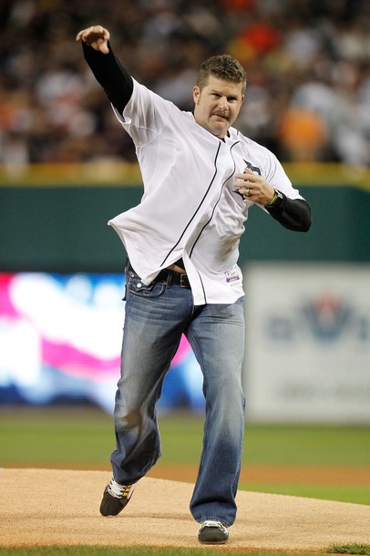 XM MLB Chat: Todd Jones throws ceremonial first pitch in ALDS game 4 in ...