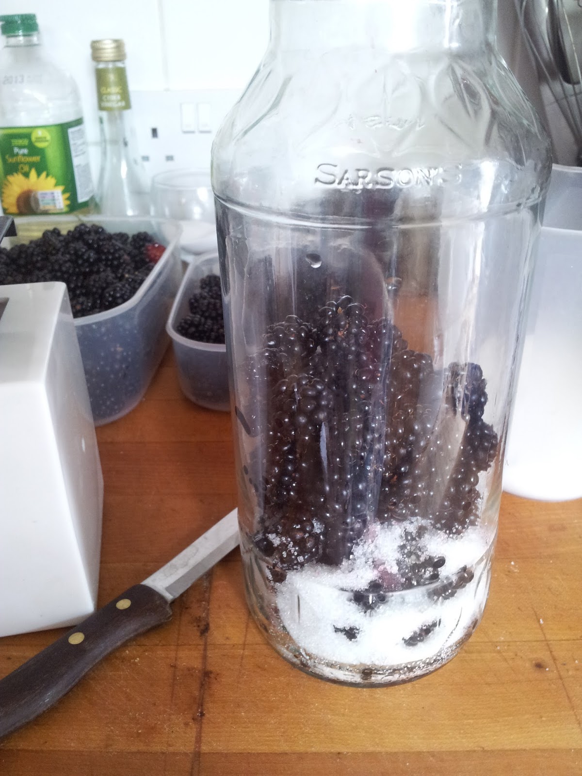 Charlie Farrow: Blackberry Vodka Liqueur