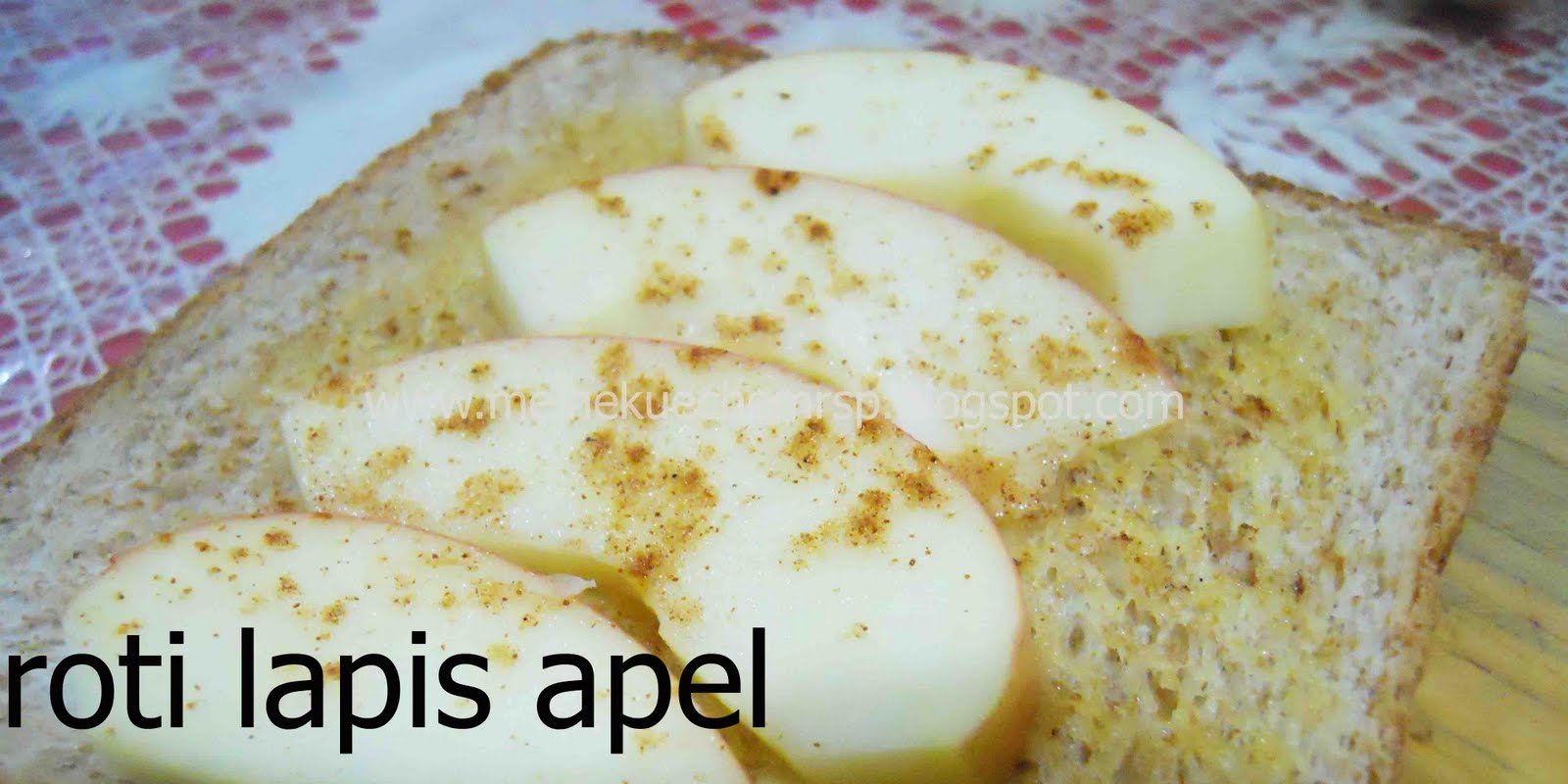 Roti Lapis Apel
