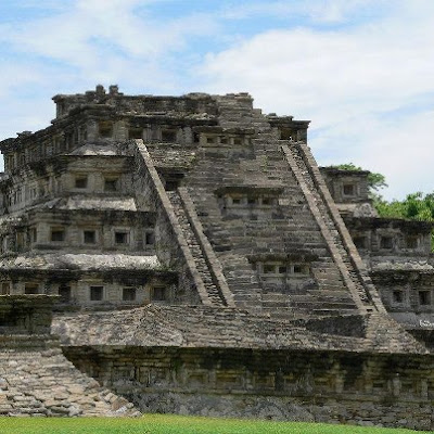 The Plumed Conch: Mayan Pyramids