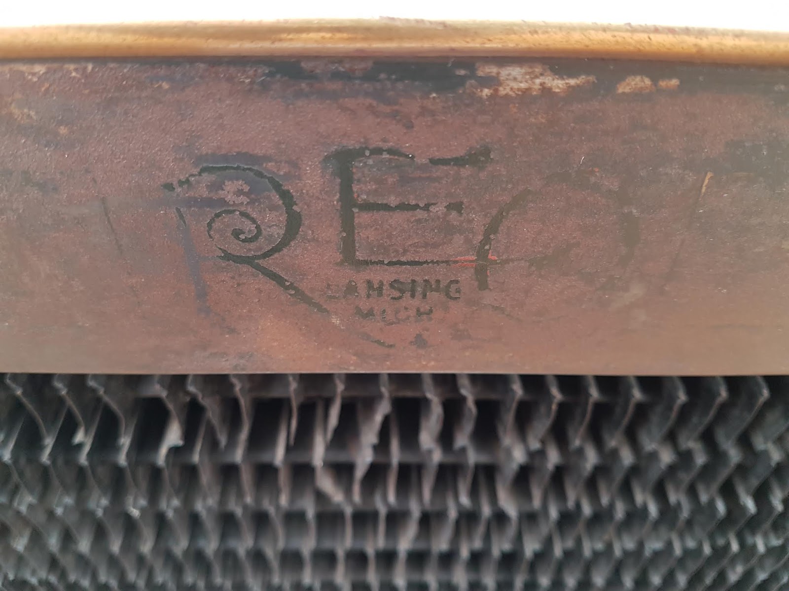 RadiatorEmblems: REO / USA