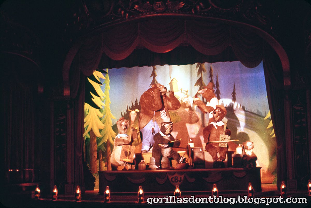 GORILLAS DON'T BLOG: Presented By Wonder Bread!