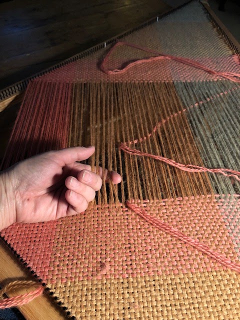 spinsjal: Continuous Strand Weaving (Trilooms and others)