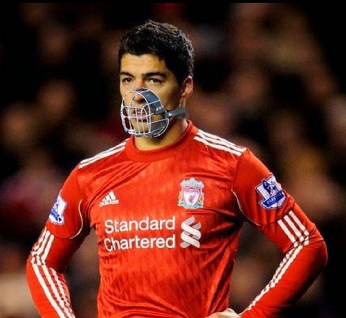 Ator de 'The Vampire Diaries' brinca com mordida dada por Suárez em ...