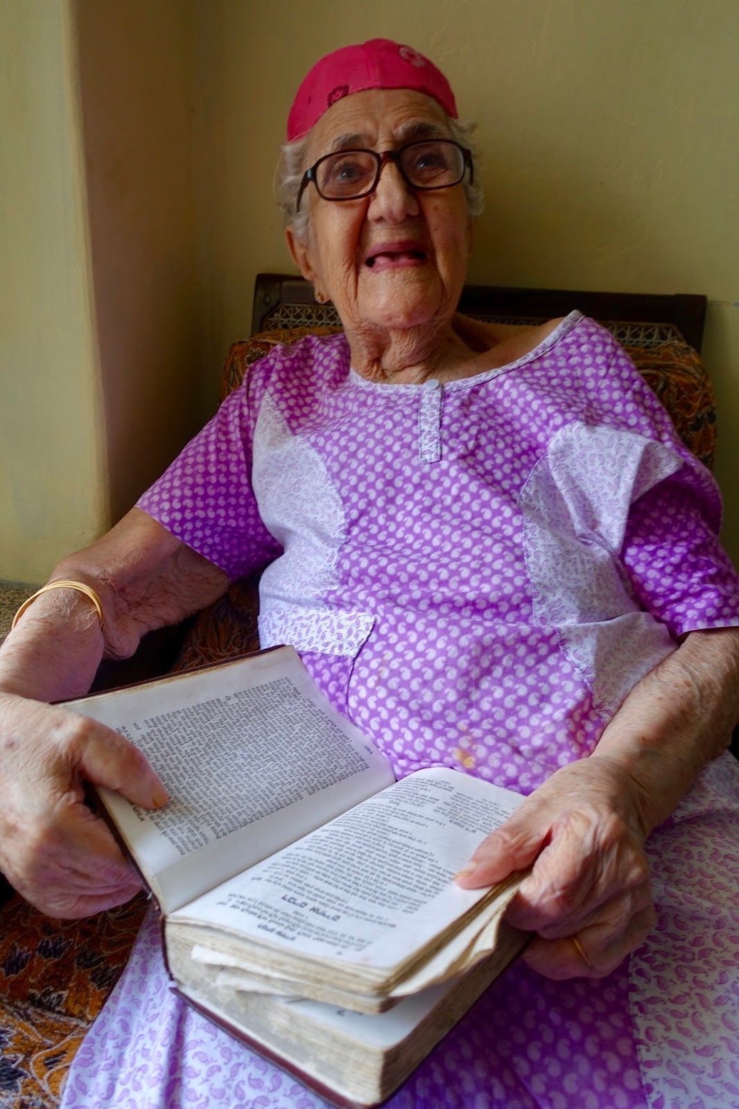 Adrian Yekkes: A Postcard from India 8 - Jewish Kerala