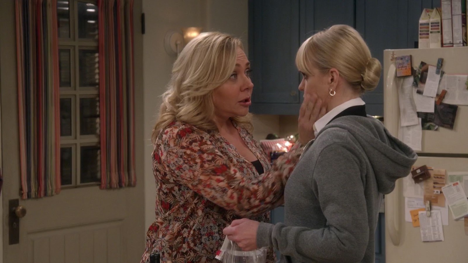 squish face: Anna Faris squishy face updated August 23 2018