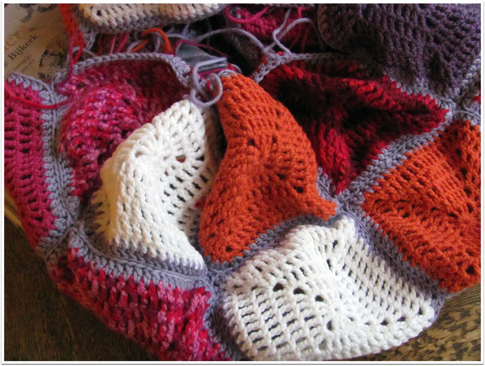 A Tranquil Townhouse: my creative space::epic crochet fail...