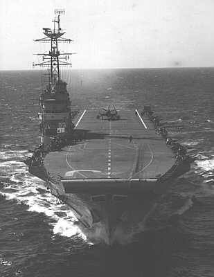 FDRA - Fuerza Naval: Portaaviones: Del HMCS Warrior al ARA Independencia