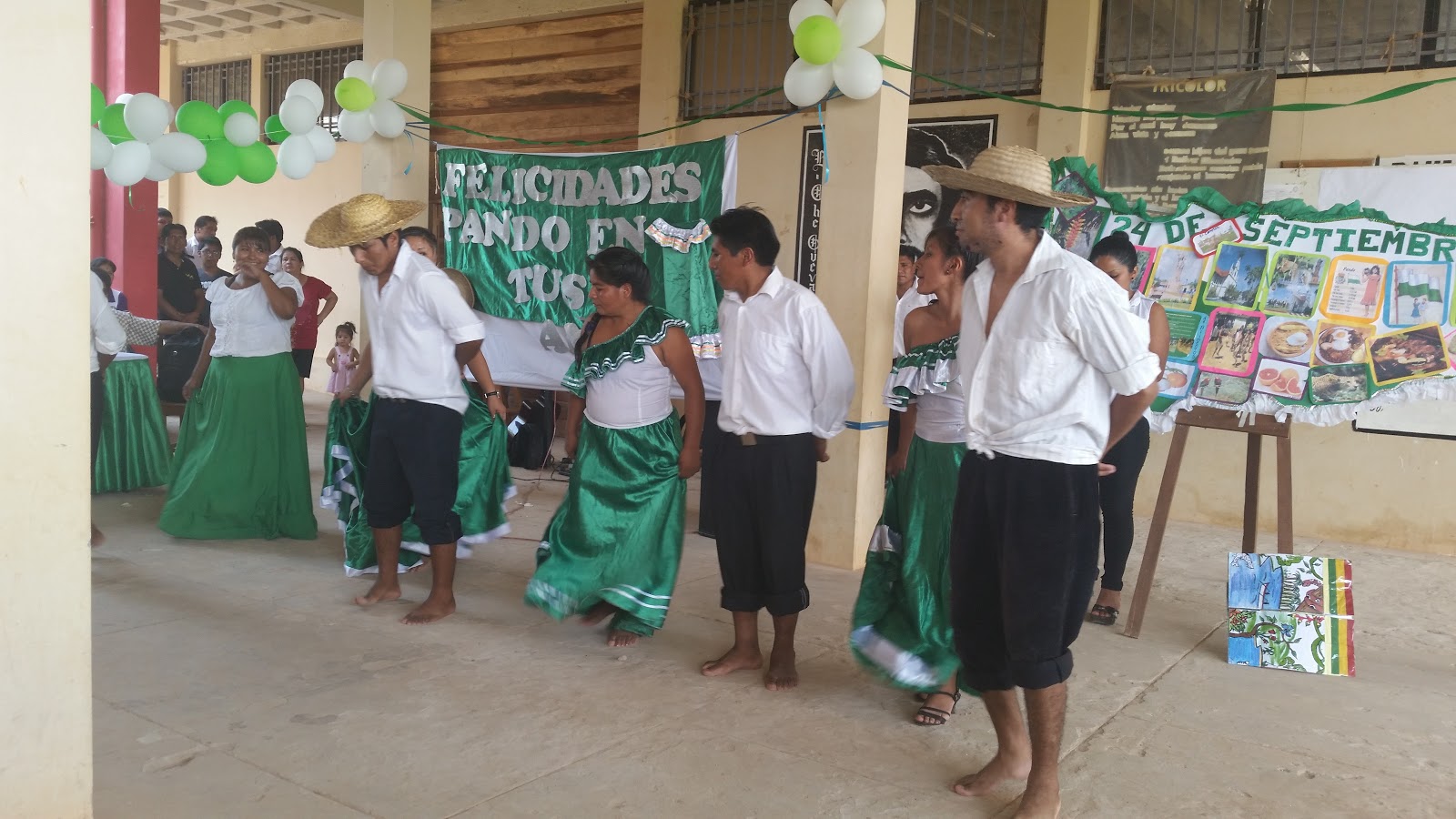 CELEBRANDO LOS 77 ANIVERSARIO DE PANDO ~ Unidad Académica "Cobija"