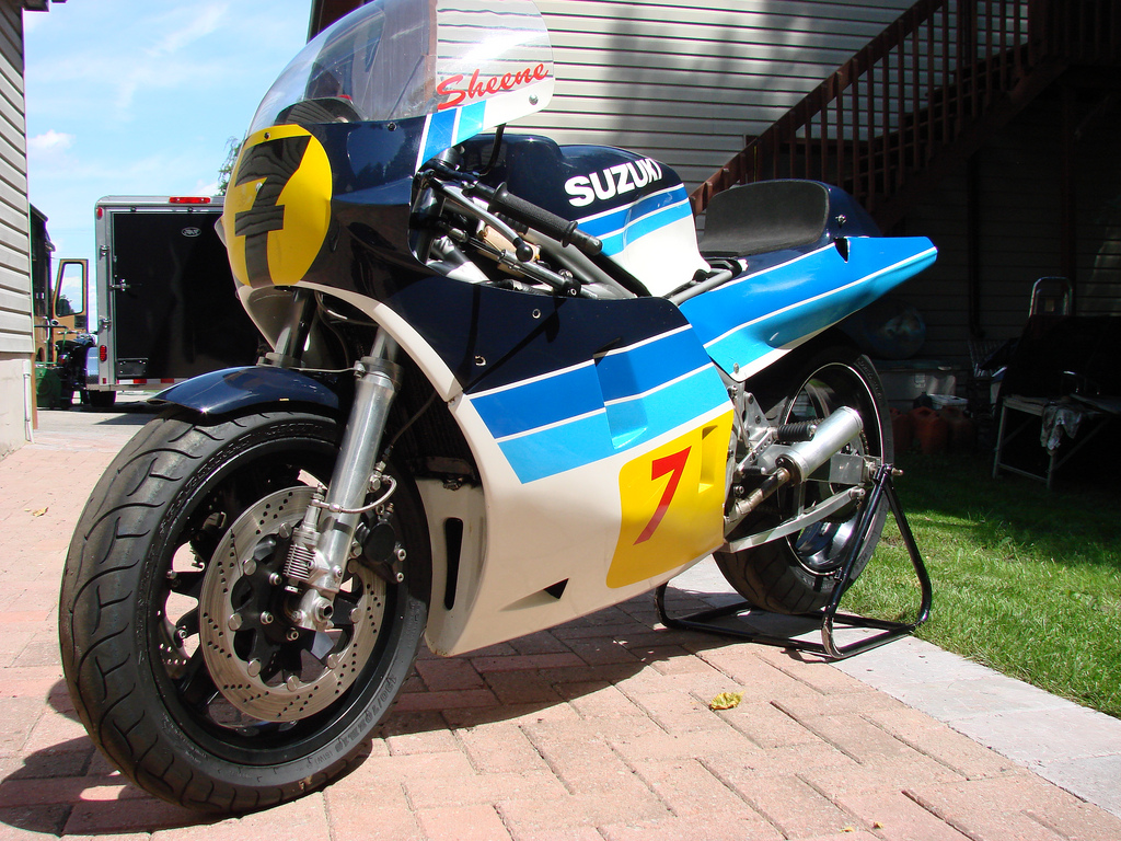 Suzuki RG500 MK9 - Lsr Bikes