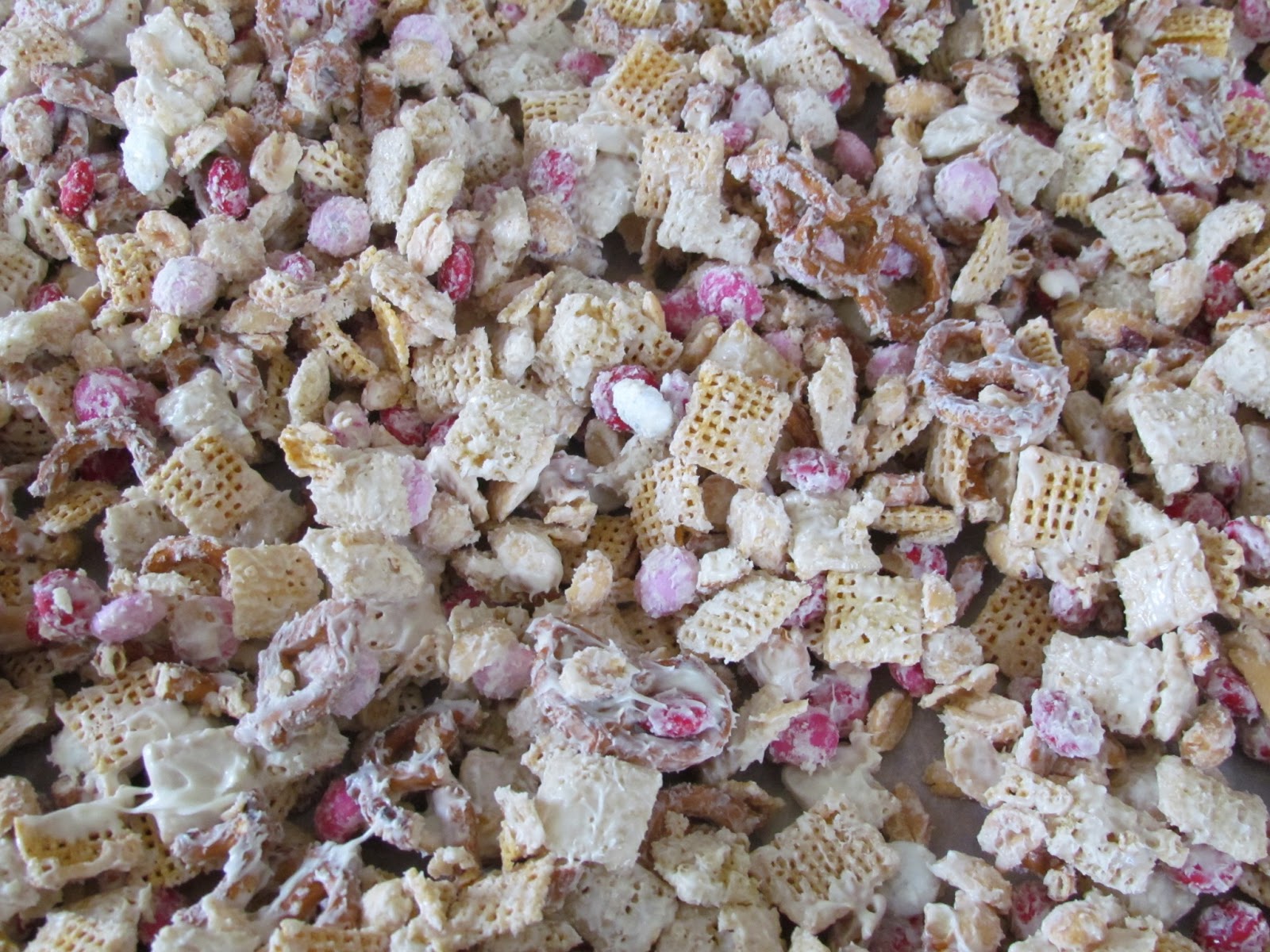 Cupid Snack Mix (Valentines Day Recipe)