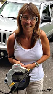 How to Make a Desk Using Pennies