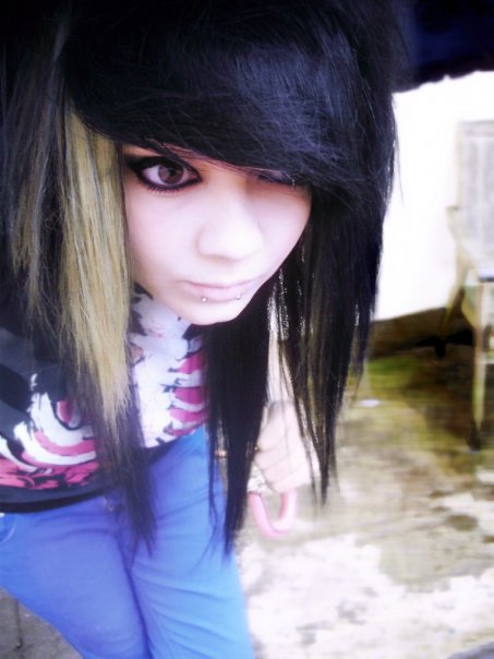 Emo Hair | Emo Hairstyles | Emo Haircuts: Klaire Garnier emo hairstyles ...
