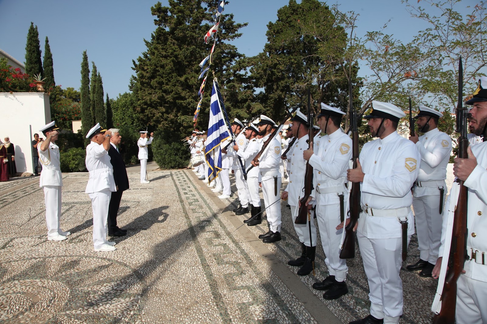 Σπέτσες - Αρμάτα: Έτσι πυρπόλησαν την τουρκική ναυαρχίδα! ΒΙΝΤΕΟ ...