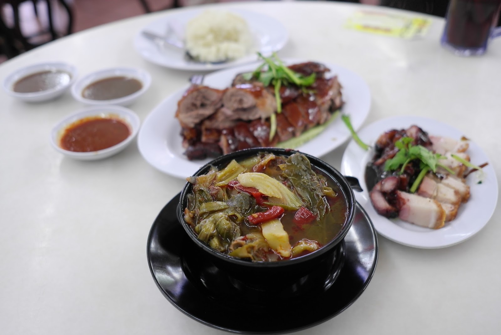 JE TunNel: RESTORAN SOON LOK 顺乐炭烧脆皮烧鸭海鲜饭店 for their Signature Charcoal ...