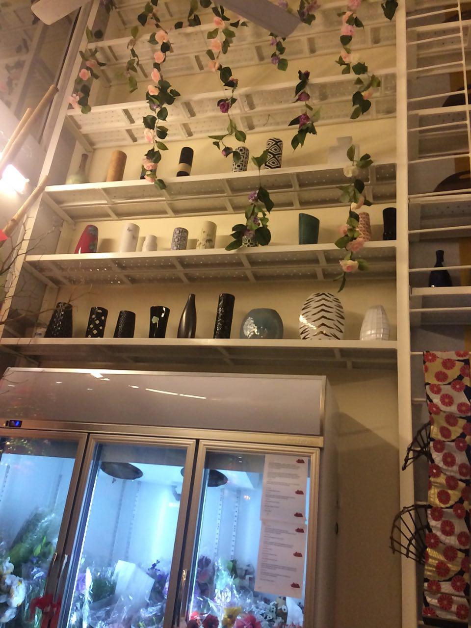 ABD MUN'EM DATO HJ MAHMAD MUHTAR: UME FLORAL CAFE