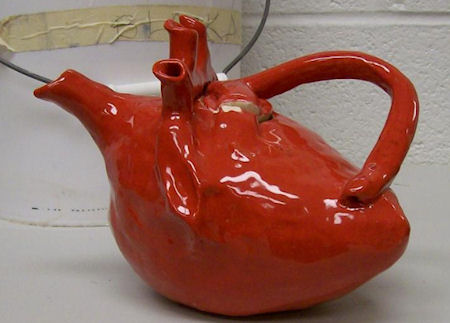 The Presurfer: Anatomical Heart Teapot