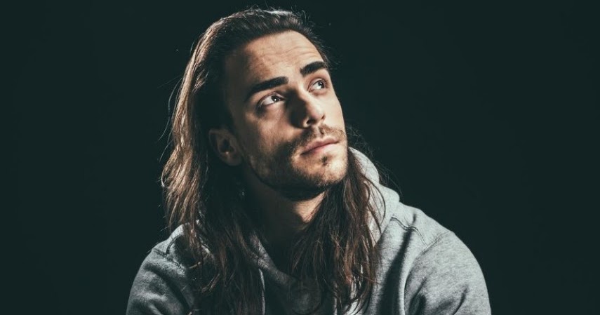 [VÍDEO] Diogo Piçarra lançou hoje três canções de surpresa! | ESC PORTUGAL