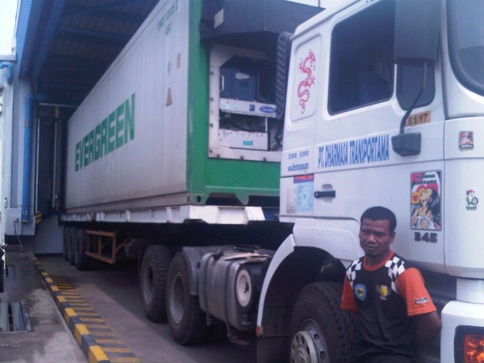 Jasa Trucking Container & Cargo, Freight Forwarder, Export Import ...