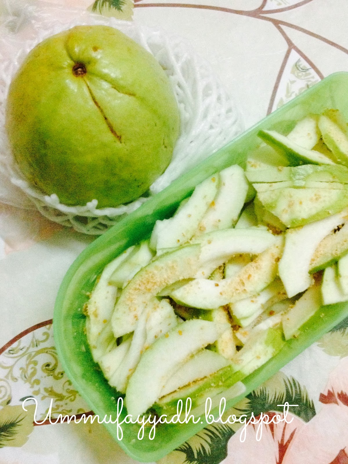 Blog kak la: Rahsia luar biasa tentang jambu batu yang buat anda nak tahu.