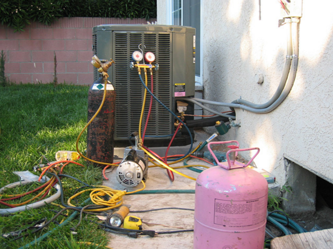 Refrigeration HVAC: Refrigerant Charge