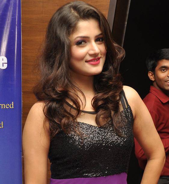 Srabonti is pretty and charming surely understood big name Tollywood ...