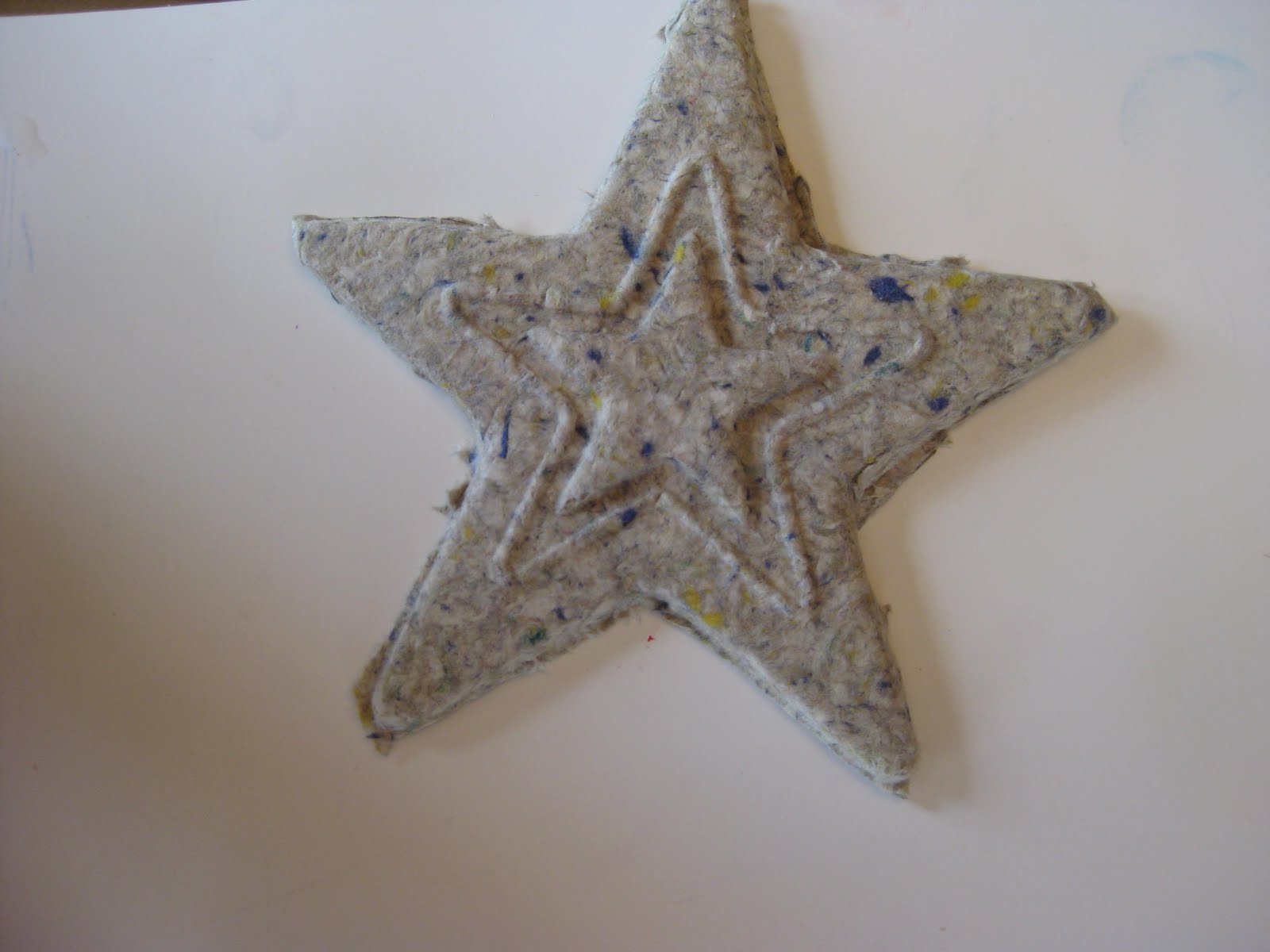 The Wonder Years: Craft: Paper Molds from Cookie Molds