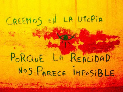 Lecturas y Pensamientos: Realidades: enseres de Utopía