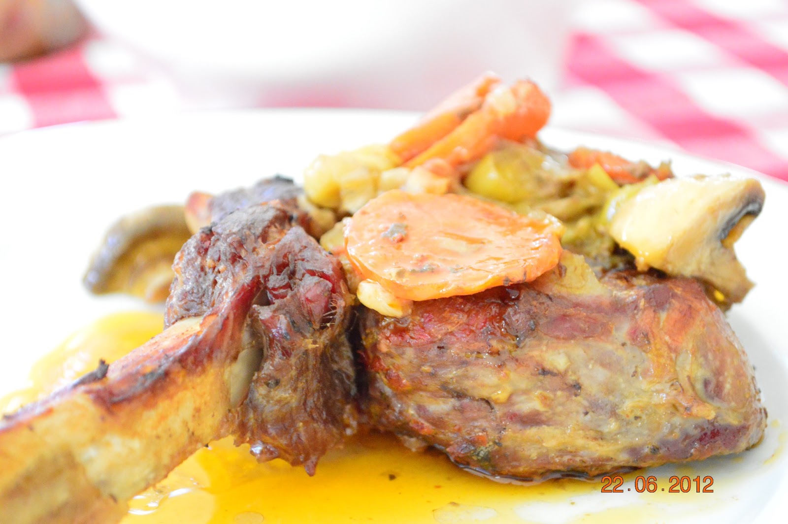 Lemon and Oregano: Braised Rib Eye with Mash Potato and Honey Beans