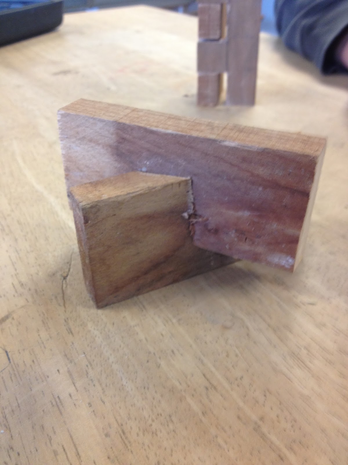 Ontwerptools II - Groep 5 : Nog houtverbindingen uittesten