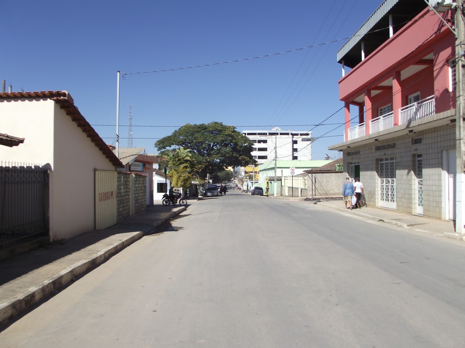 TURISTANDO PELO MUNDO: Igaratinga, Minas Gerais - Cercada pelo mar de ...