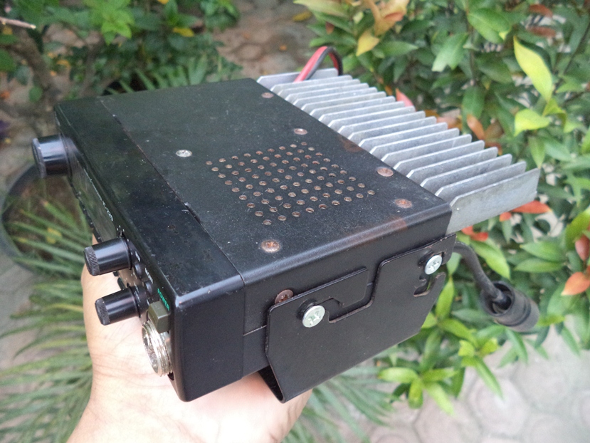 MEDAN RADIO: Icom IC-229H (terjual)