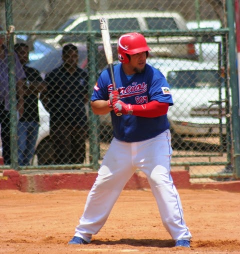 ENDER CHAPARRO : ¨UN BUEN CATCHER ES EL ÉXITO DE UN LANZADOR¨ RAFAEL FLORES