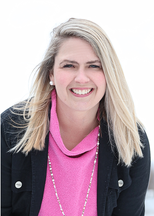 Greattakes: Kate is starting her new career with Remax!!