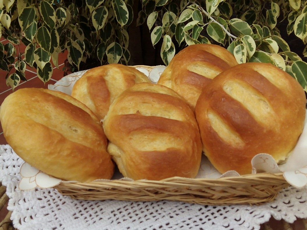 Luzmary y sus recetas caseras: PANECILLOS DE MANTEQUILLA