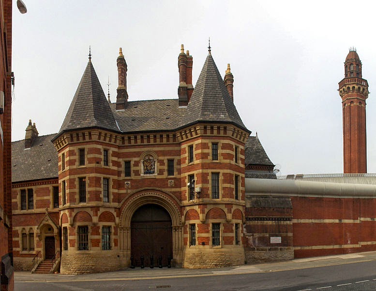 Prison UK: An Insider's View: Strangeways: Could it Happen Again?