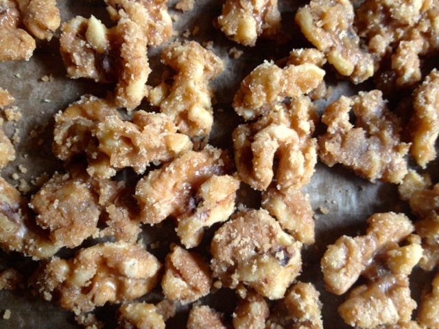 Heidi's Mix: Sugared Walnuts