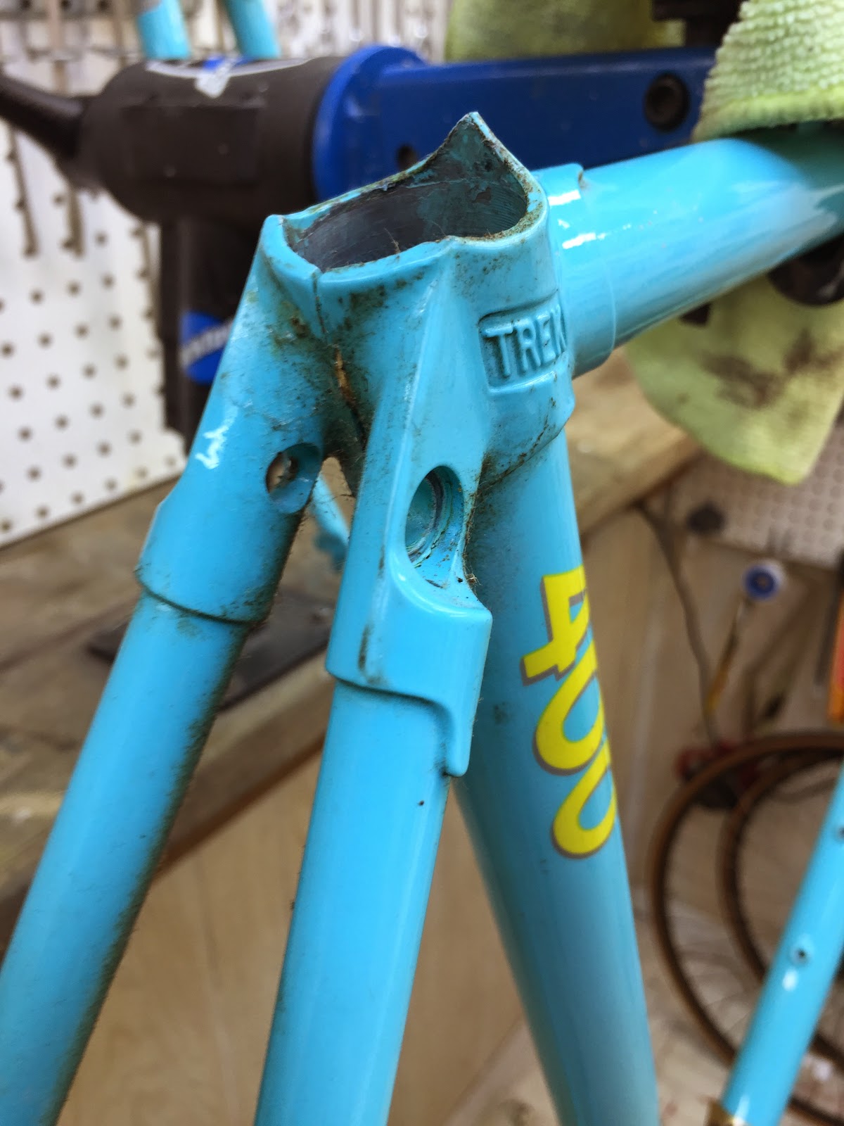 John's Bicycle Restorations: 1989 Trek 400 Restoration - Amazing Paint ...