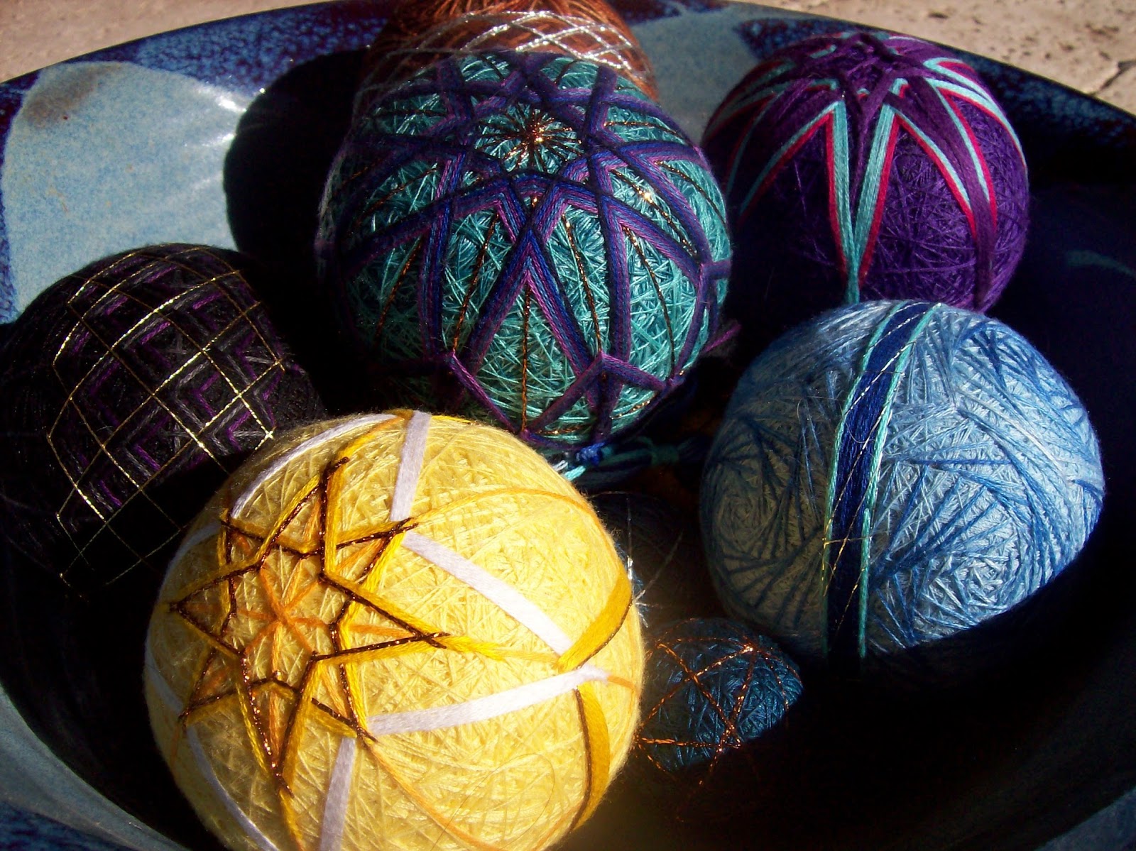 Songtailor Stitchery: B - Ball