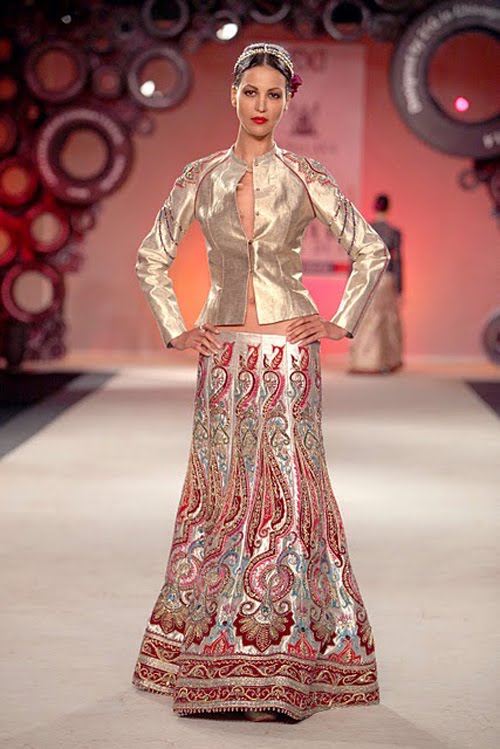 Mashmoom: JJ Valaya , an indian couturier
