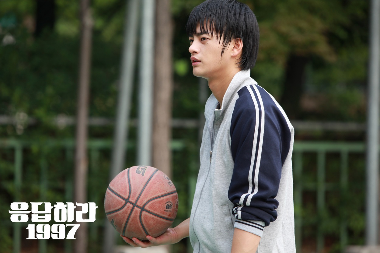 Review Drama Korea Reply 1997 / Answer Me 1997 [Seo In Guk, Eun Ji ...