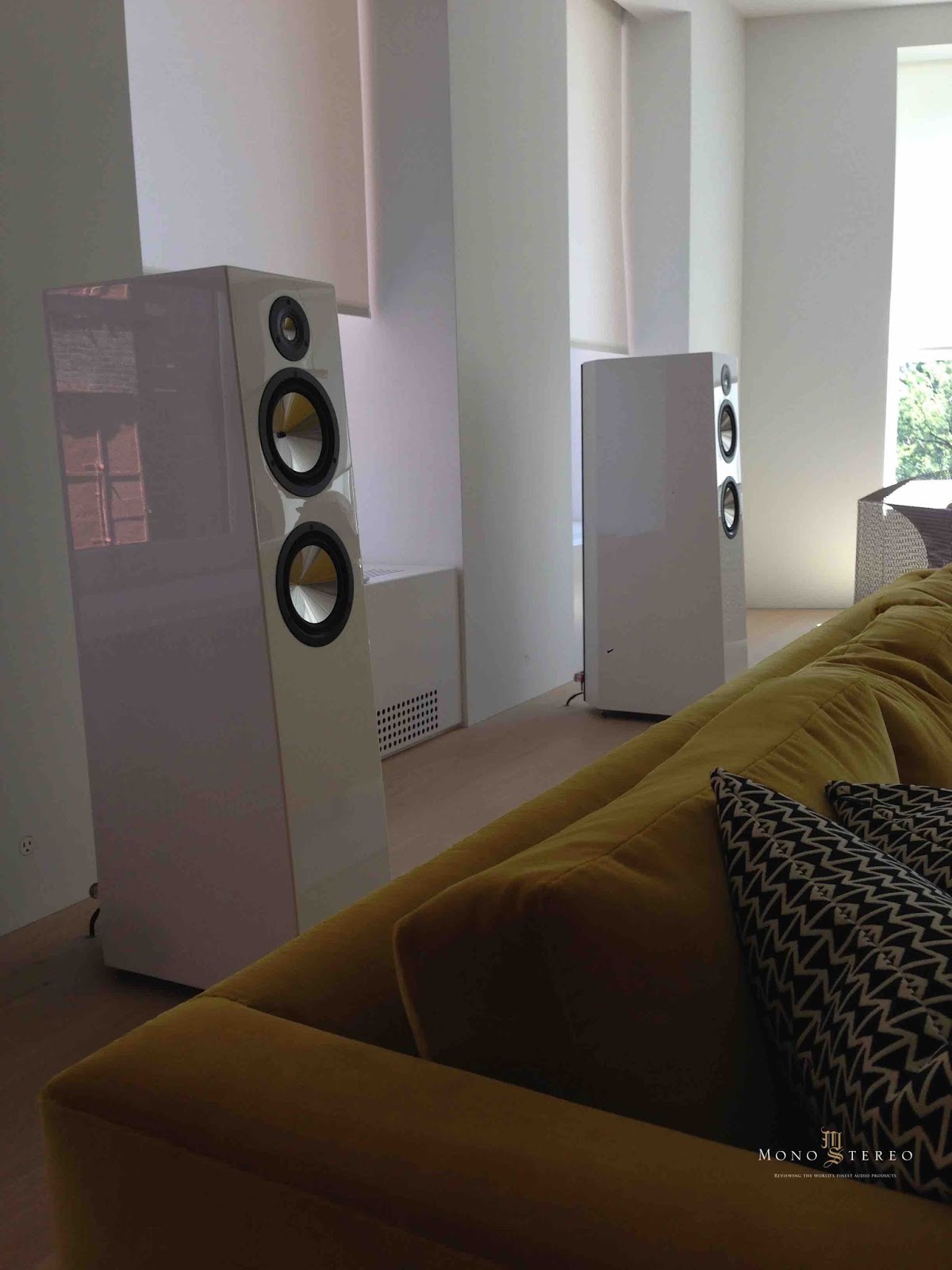 Zellaton Grand speakers & Nagra installation by Audioarts NYC part 2 ...